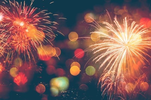 75 Fun New Year’s Questions to Kick Off the Year + Free Printable Cards!