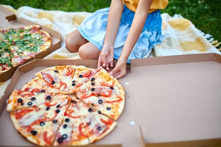10 Fun Recipes & Games To Turn Pizza Night Into An Epic Event - Healthy ...