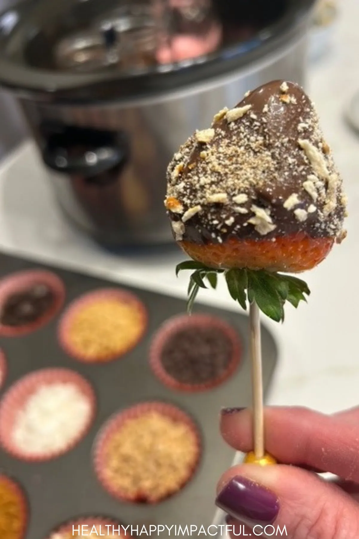 Easy DIY Chocolate Covered Strawberry Bar (The Sweetest Treat Ever!)